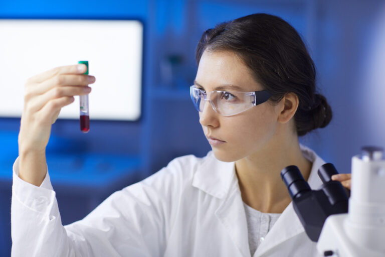 Comment faire un test de dépistage de la méningite virale